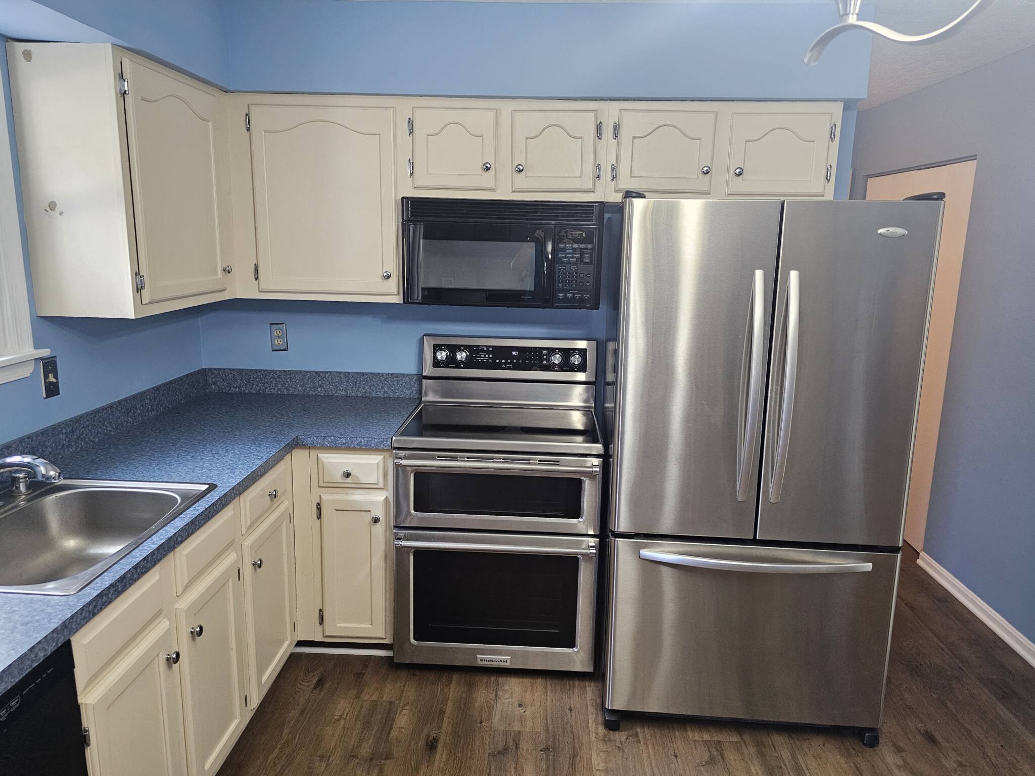 White Rift Oak Shaker, Bel Air - Kitchens Rx